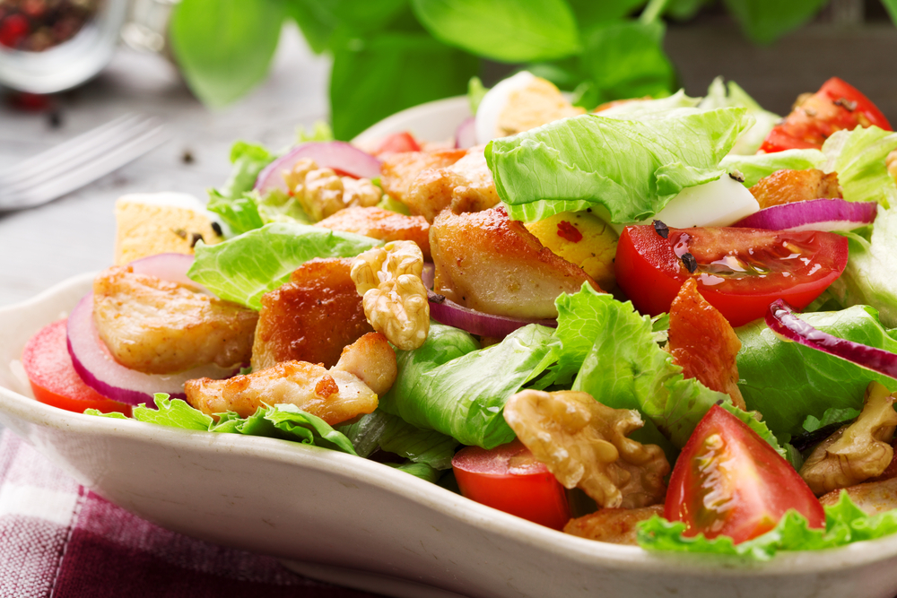 Confira 3 receitas de saladas deliciosas para você vender